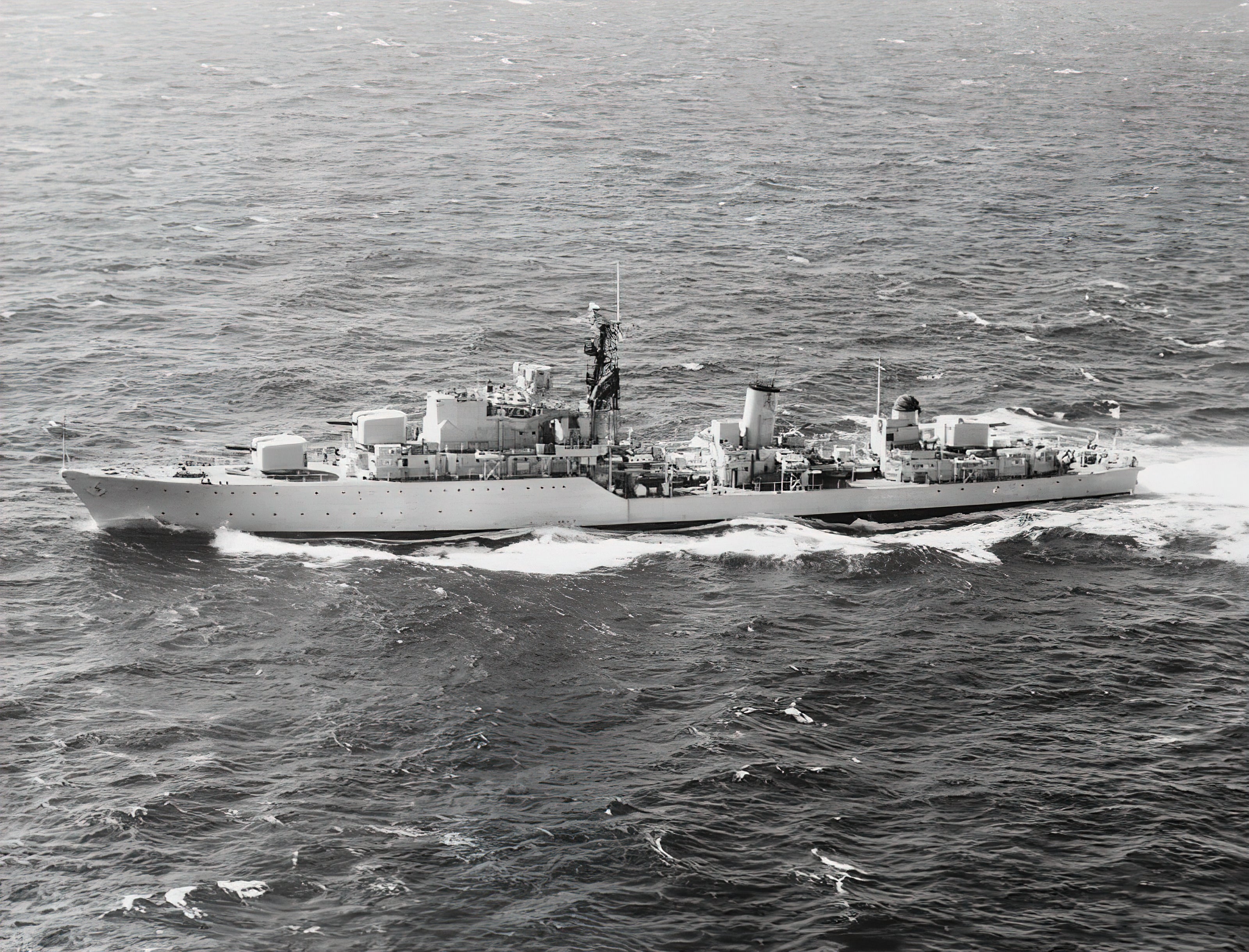 HMS Diana (D126) Photo Print - High Port Beam View - Royal Navy Daring ...