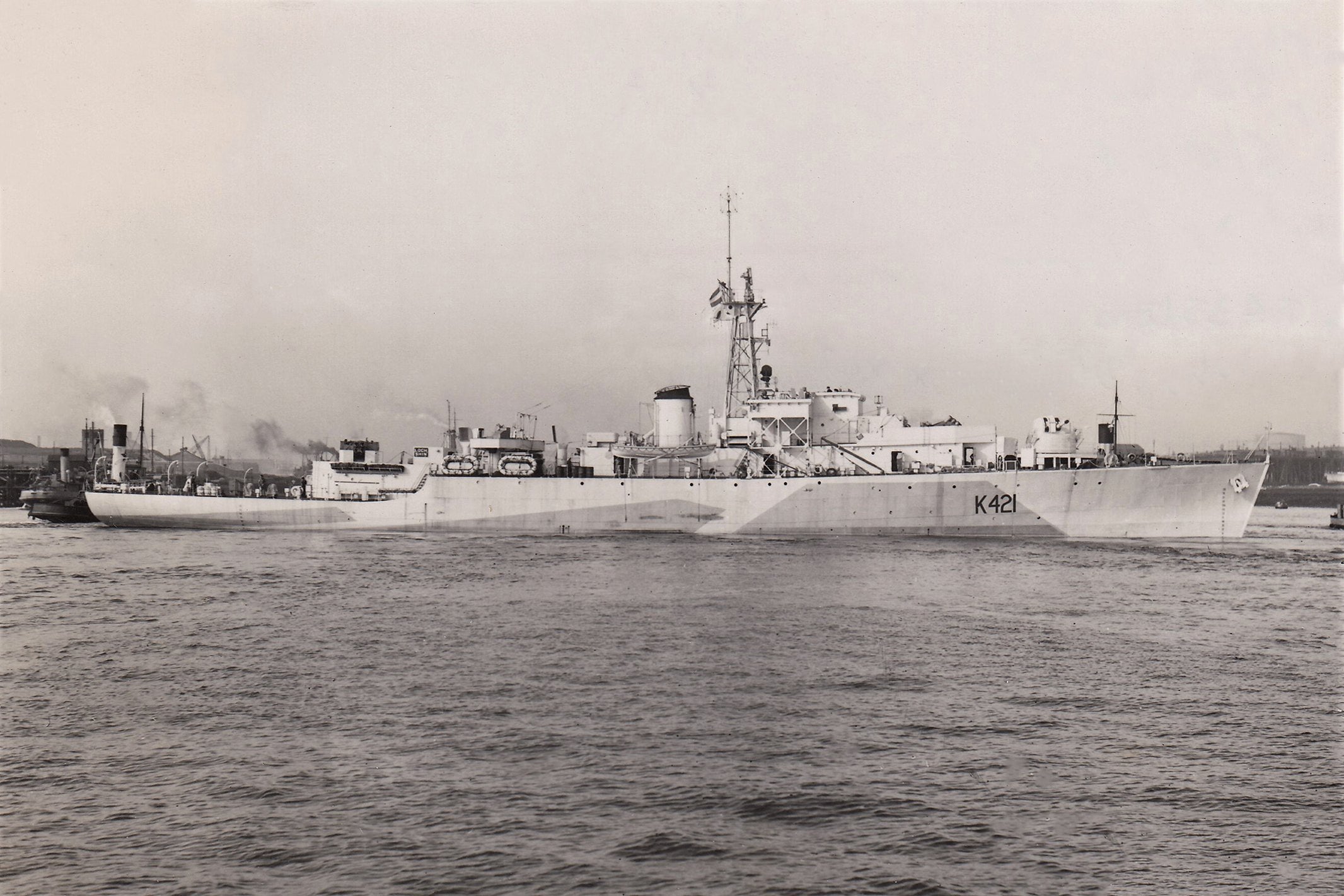 HMS Loch Shin (K421) - Starboard Beam View - Royal Navy Loch Class ...