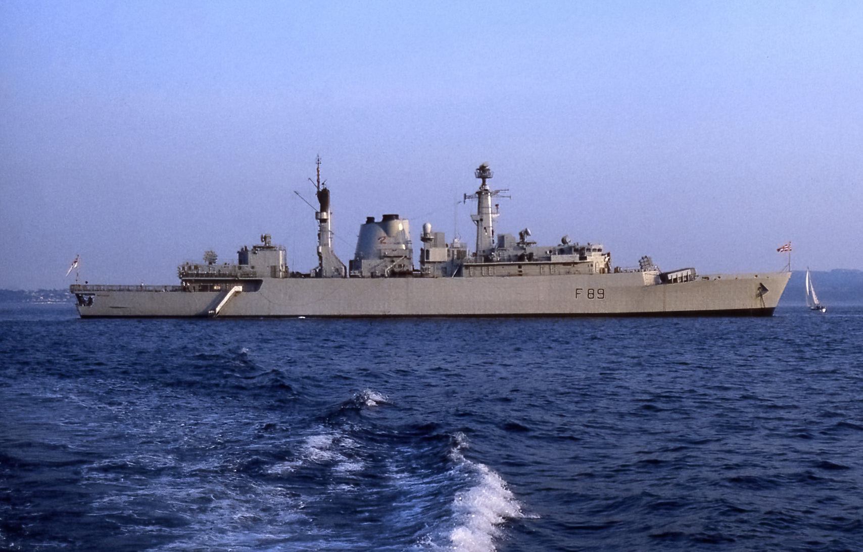 HMS Battleaxe (F89) Photo Print - At Anchor - Royal Navy Type 22 Friga ...